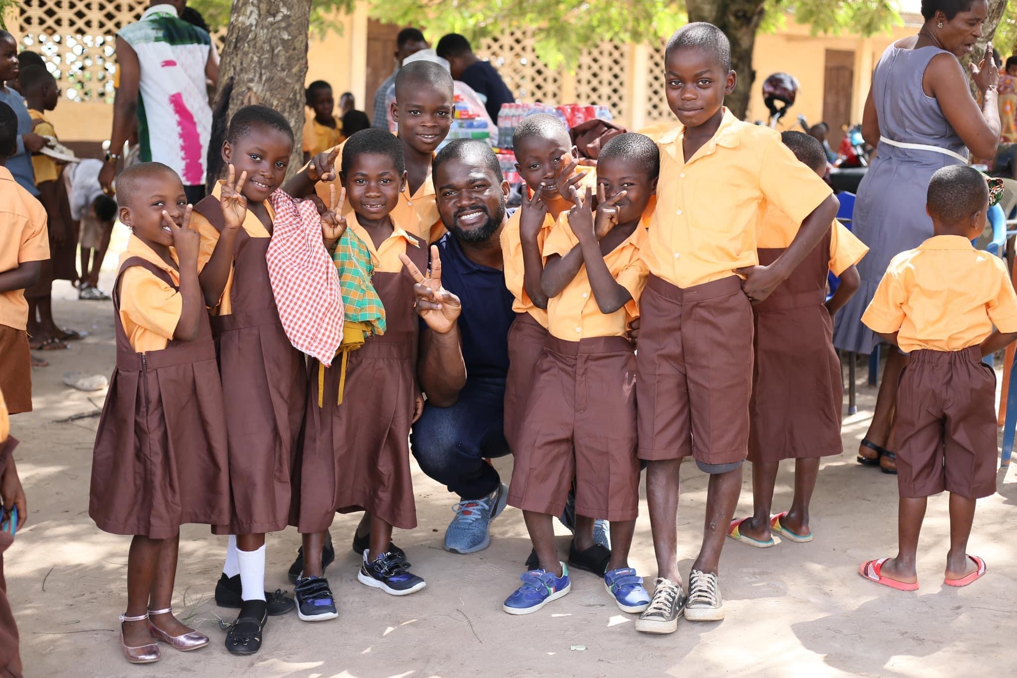 The Caveman Brand donates to pupils of Penyi Akpatoeme DA Basic School ...